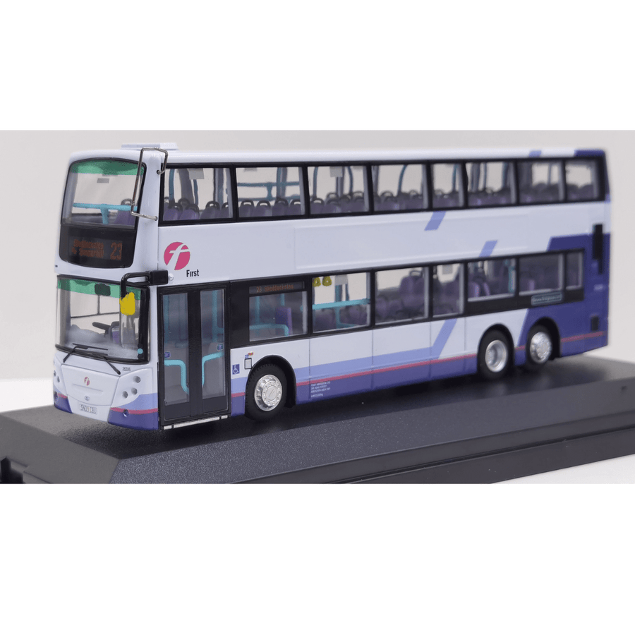 Modern or Vintage Bus Models in 00 (1:76) Scale | Phillips Hobbies