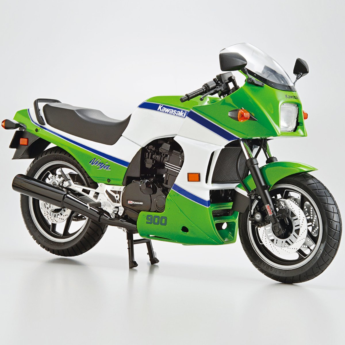 Aoshima Kawasaki ZX900A GPZ900R Ninja '85 - 1:12 Scale Plastic Kit ...
