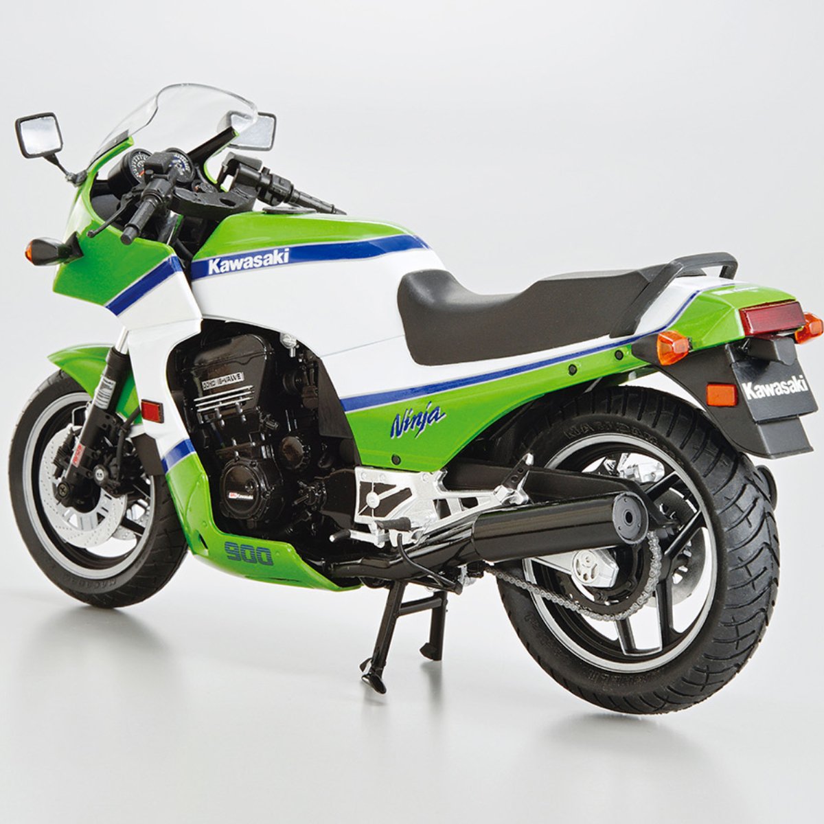 Aoshima Kawasaki ZX900A GPZ900R Ninja '85 - 1:12 Scale Plastic Kit ...
