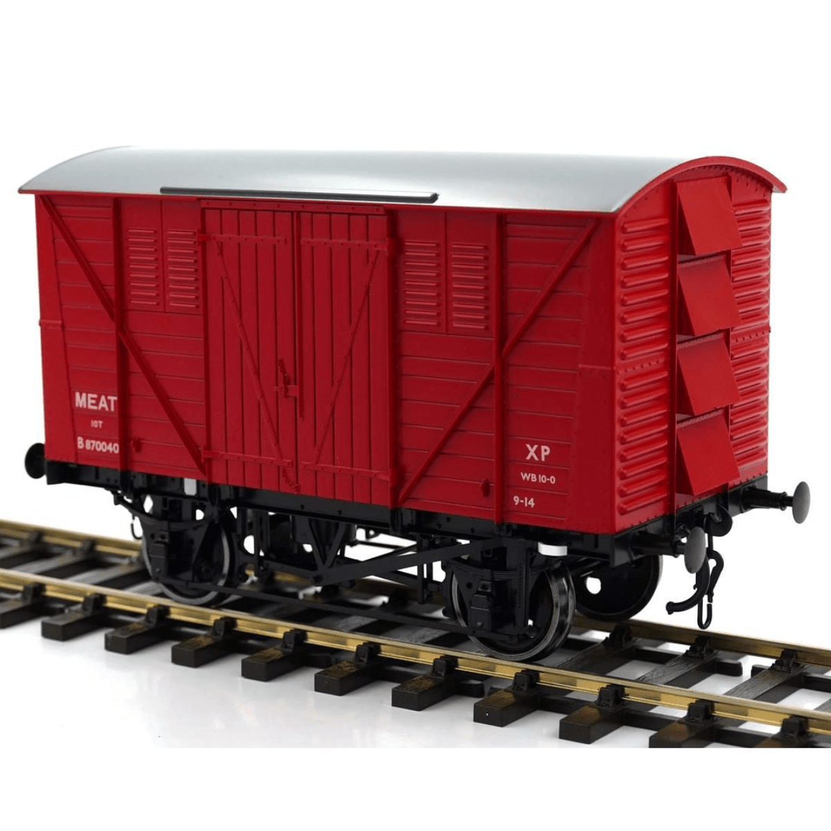 Dapol 7F-054-005 BR Meat Van Crimson 870040 - O Gauge - Phillips Hobbies