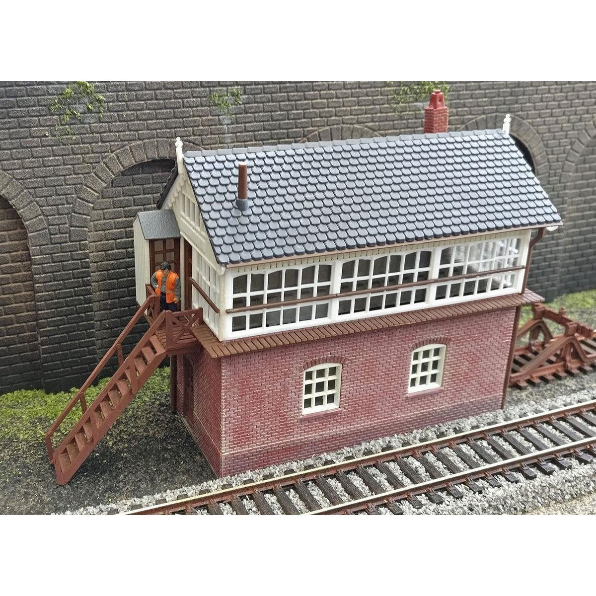 Gaugemaster Teignmouth Signal Box Kit - OO Gauge - Phillips Hobbies