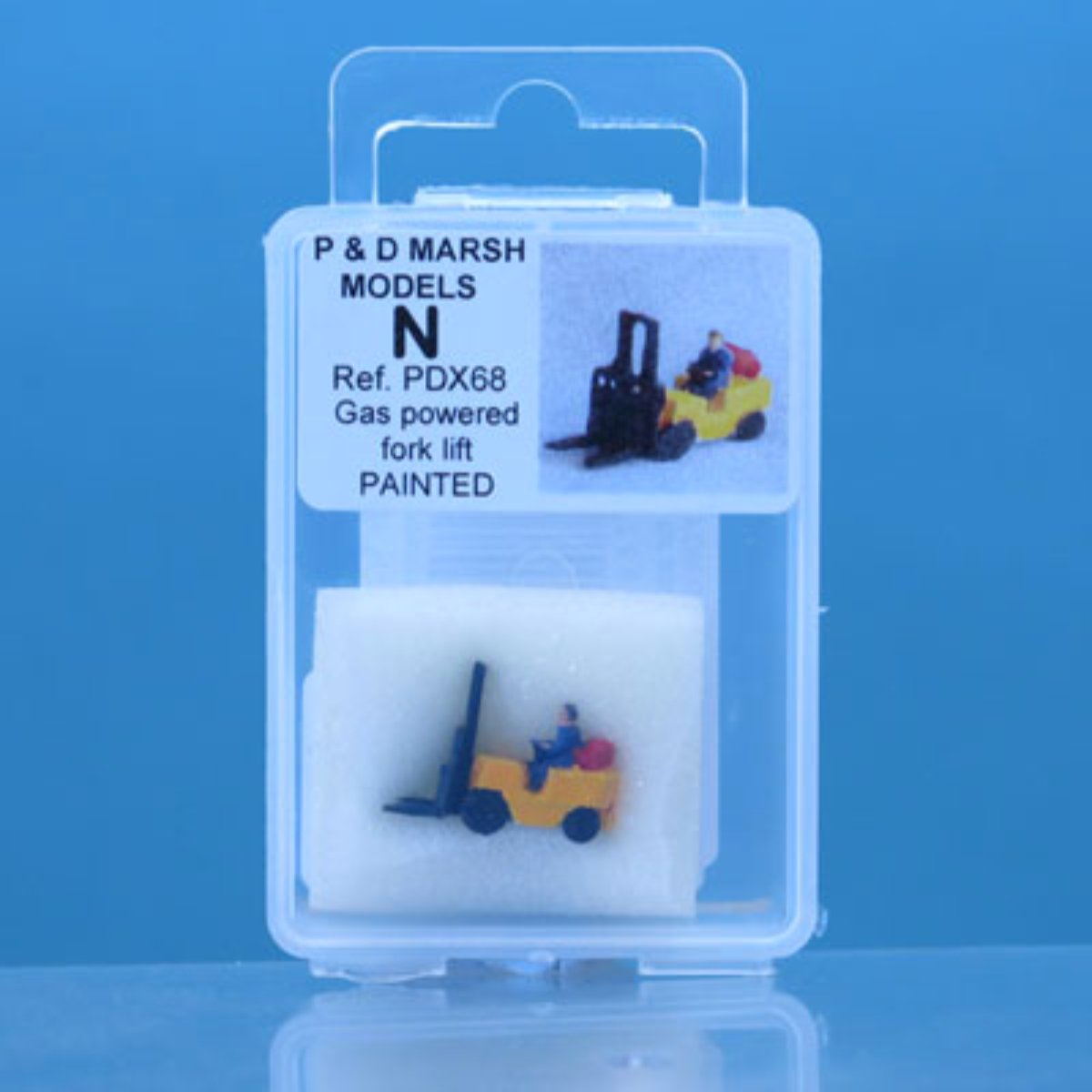 P&D Marsh PDX68 Gas Powered Forklift - N Gauge Model Railways ...