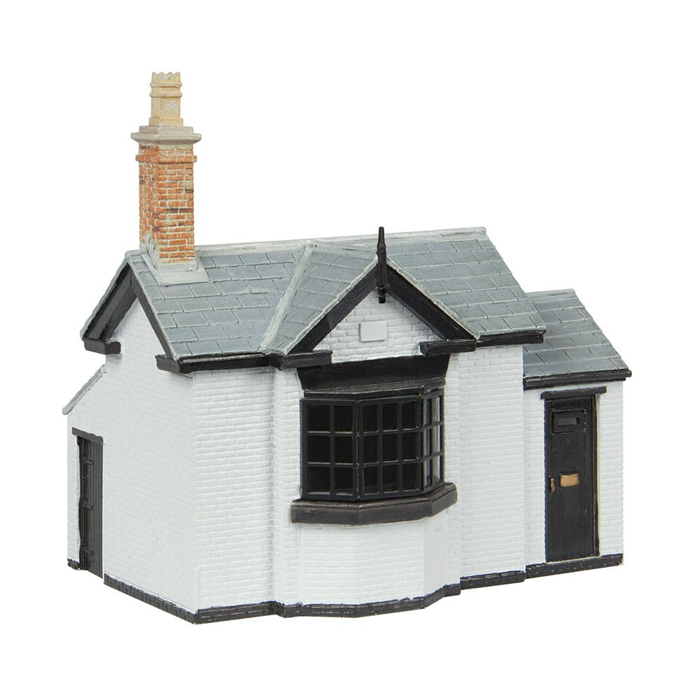 PRE-ORDER: Bachmann Scenecraft Toll Office - White & Black - Phillips ...